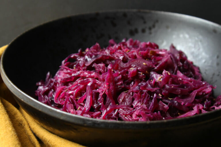 Braised German Red Cabbage (Rotkohl) - Dish 'n' the Kitchen