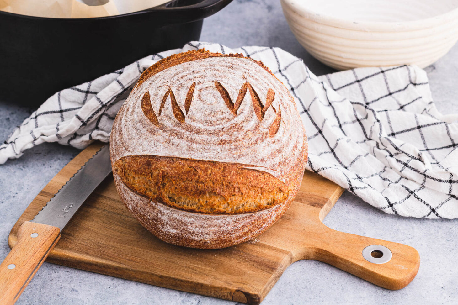 No Knead Whole Wheat Bread - Dish 'n' the Kitchen