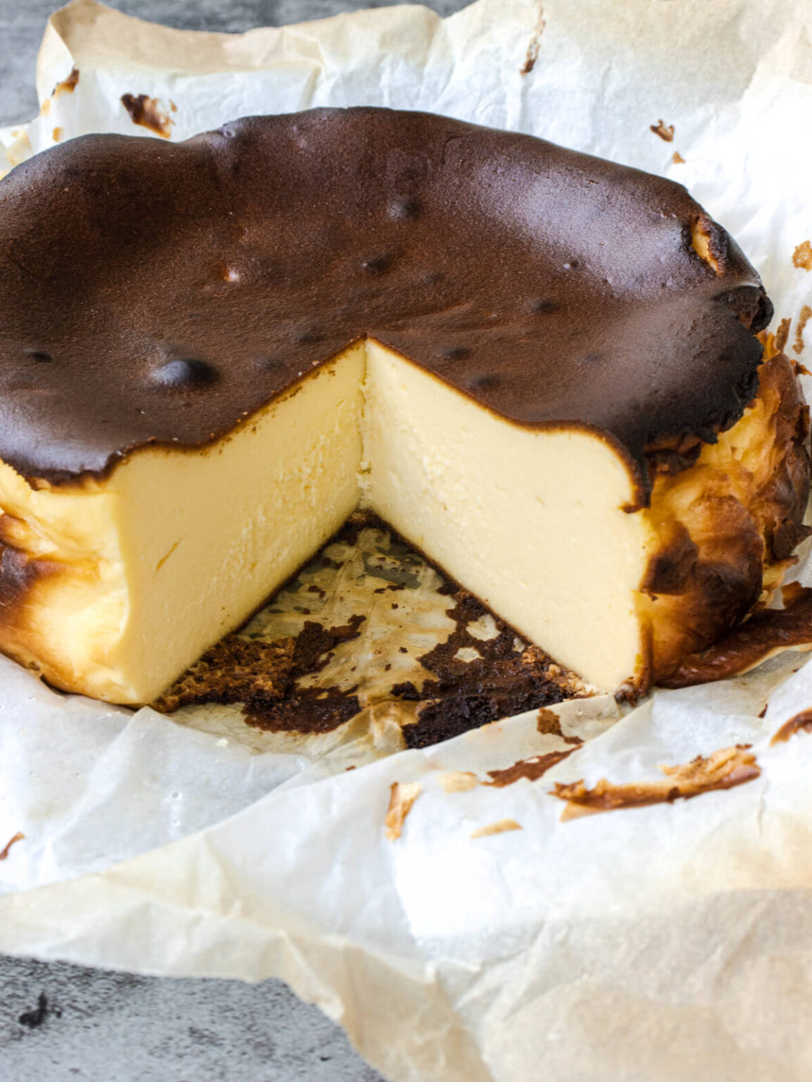 Burnt Basque Cheesecake (Tarta de Queso) - Dish 'n' the Kitchen