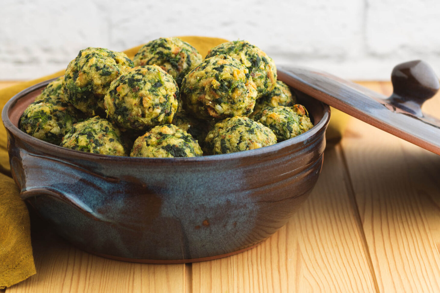 Spinach Stuffing Balls - Dish 'n' the Kitchen
