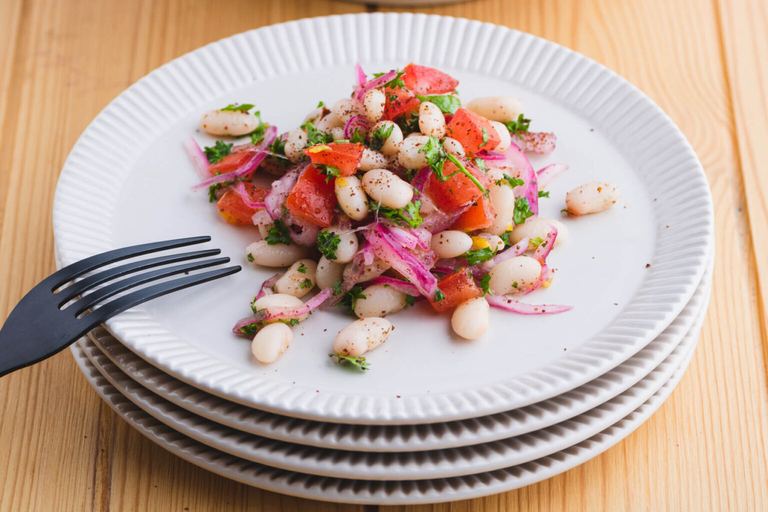Turkish White Bean Salad (Fasulye Piyaz) - Dish 'n' the Kitchen