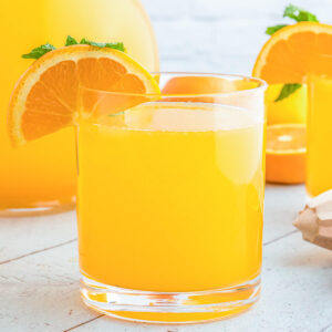Homemade Orangeade - Dish 'n' the Kitchen