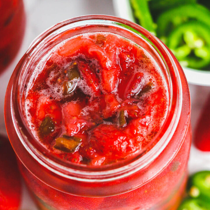 Strawberry Jalapeño Jam - Dish 'n' the Kitchen
