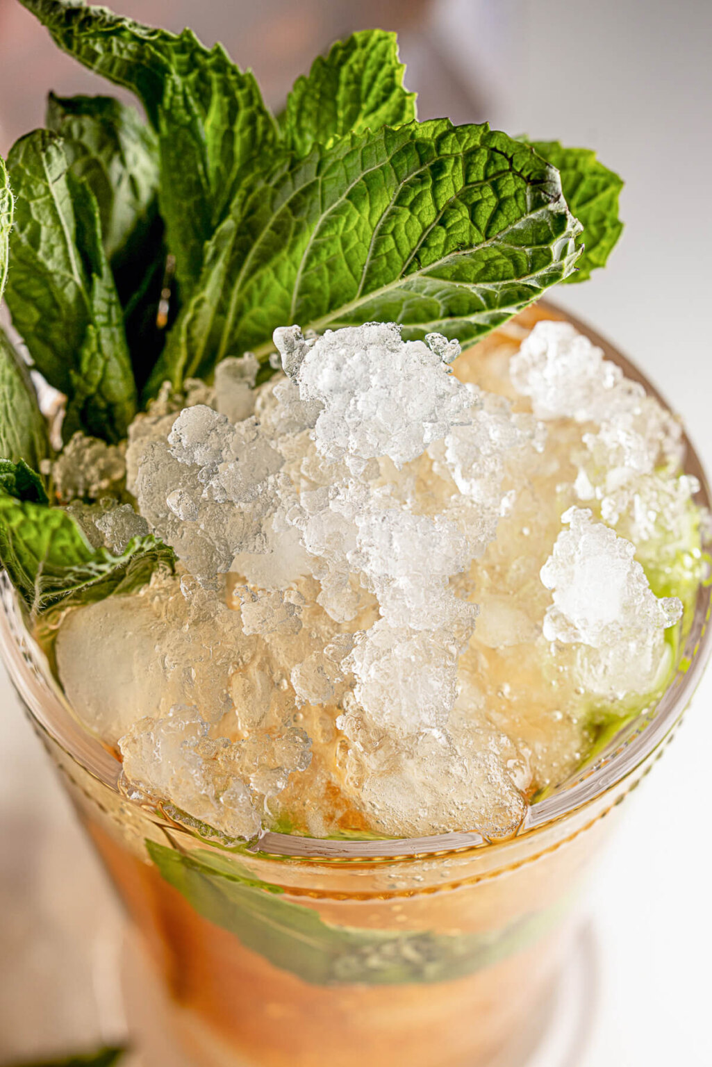 Mint Julep Cocktail - Dish 'n' the Kitchen