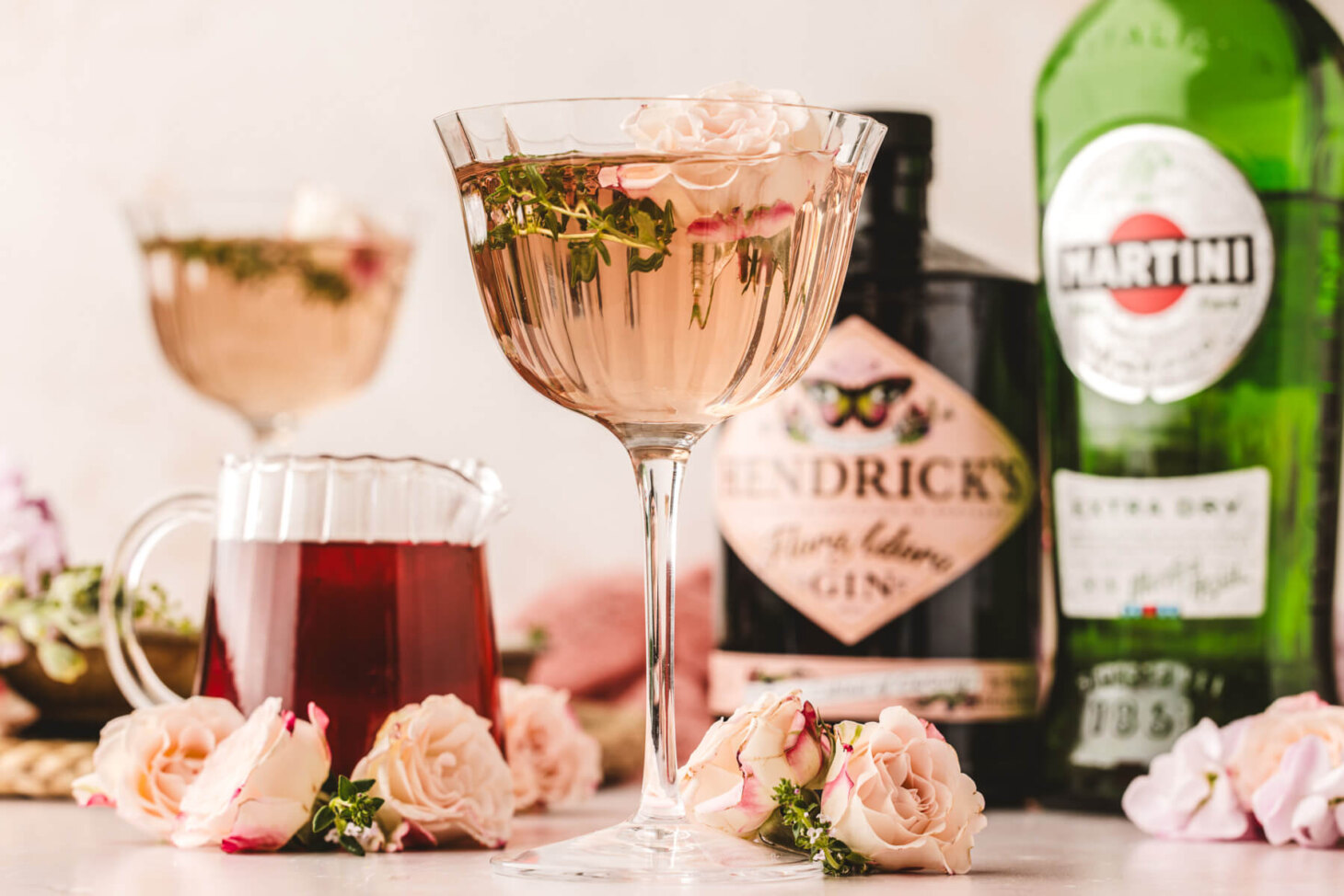 Romantic Gin Rose Cocktail - Dish 'n' the Kitchen