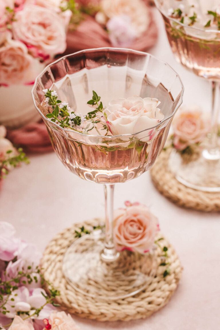 Romantic Gin Rose Cocktail - Dish 'n' the Kitchen