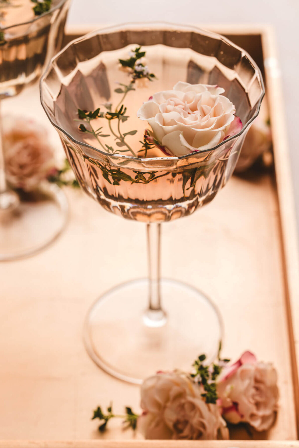 Romantic Gin Rose Cocktail - Dish 'n' the Kitchen