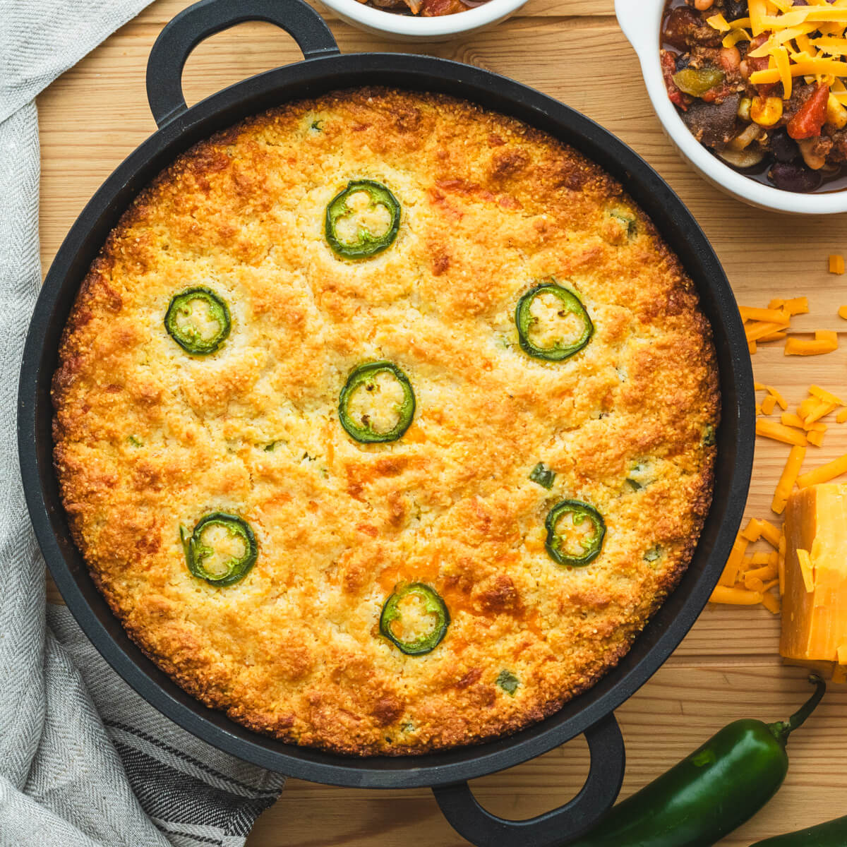 Jalapeño Cheddar Cornbread - Dish 'n' the Kitchen