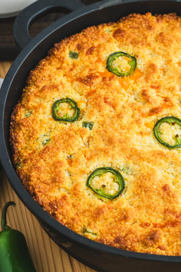 Jalapeño Cheddar Cornbread - Dish 'n' the Kitchen