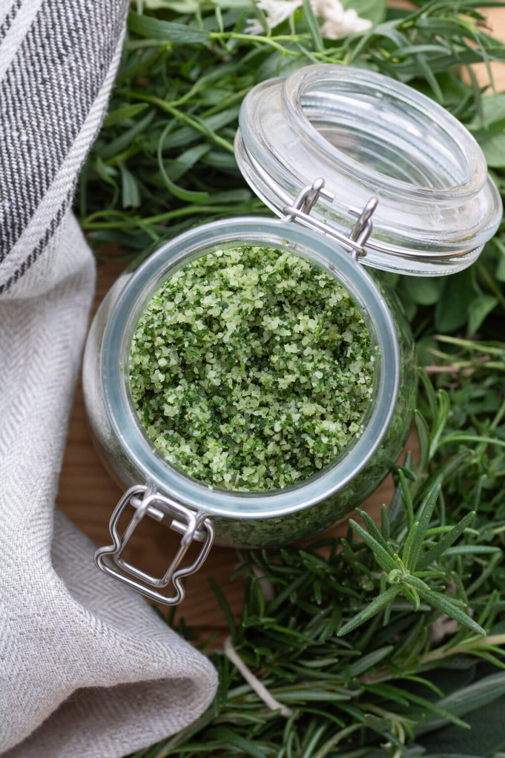 Homemade Herb Salt - Dish 'n' the Kitchen