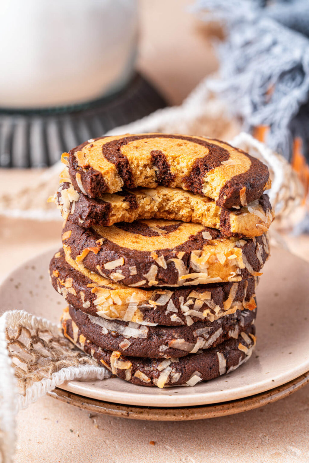 Chocolate Vanilla Pinwheel Cookies - Dish 'n' the Kitchen